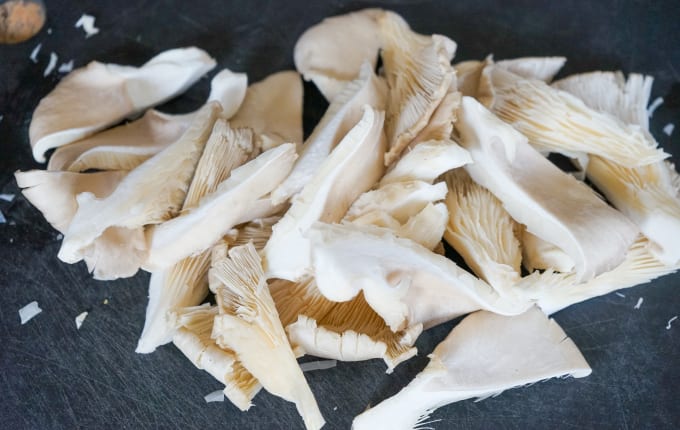 Pleurotes sautés beurre persil : recette Pleurotes sautés