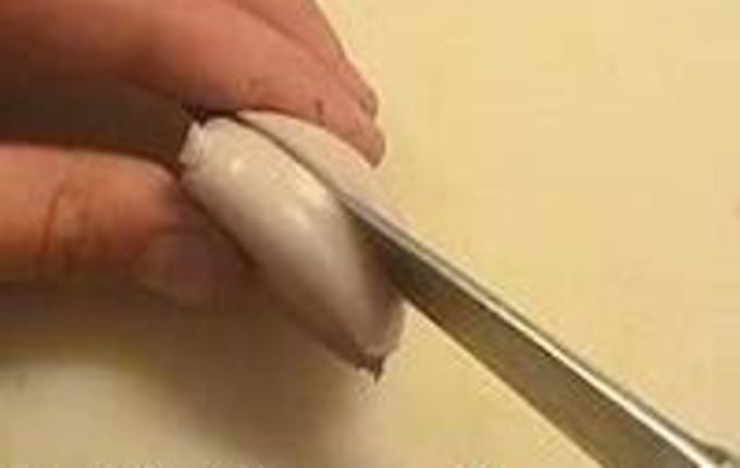 Ciseler une échalote ou un oignon - Comment découper une échalotte ou ...