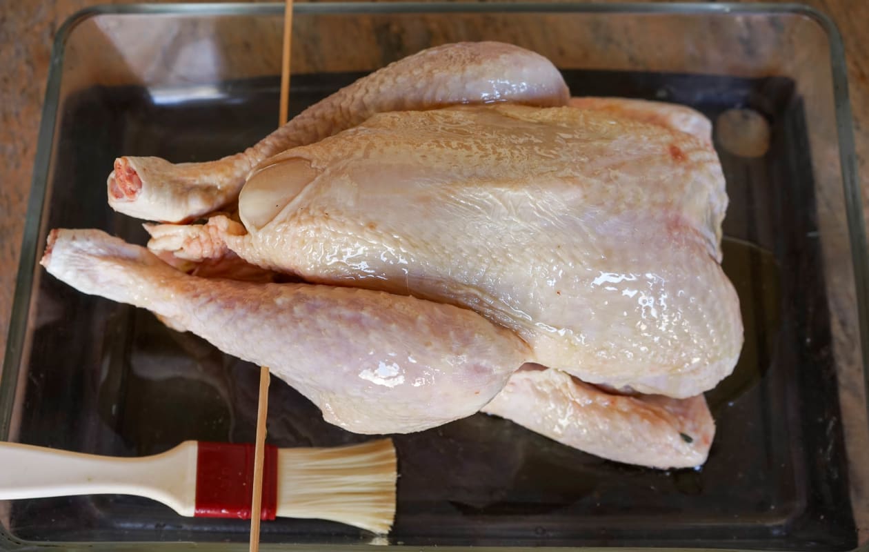 Le poulet fumé au Bradley Smoker - Technique du fumage à chaud ...