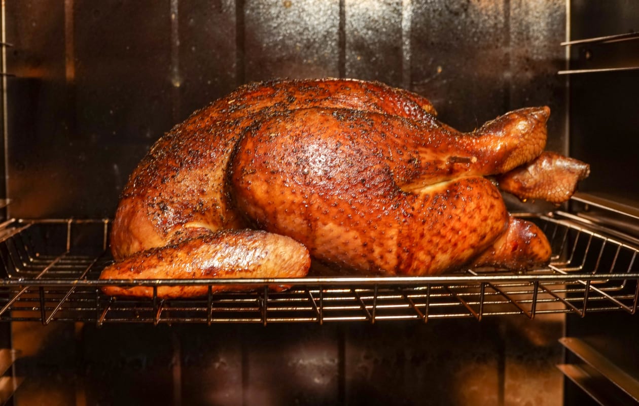 Le poulet fumé au Bradley Smoker - Technique du fumage à chaud ...
