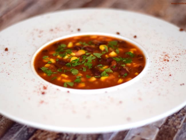 Soupe aux haricots rouges et maïs - Recette par Recettes du Chef
