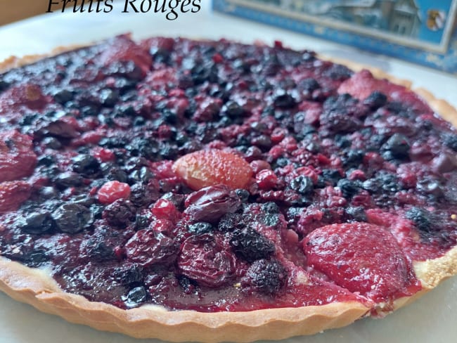 Tarte aux fruits rouges rapide - Recette par La Machine à Explorer