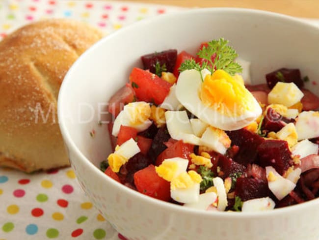 Salade de betteraves, oeuf dur et aux multiples couleurs - Recette par ...