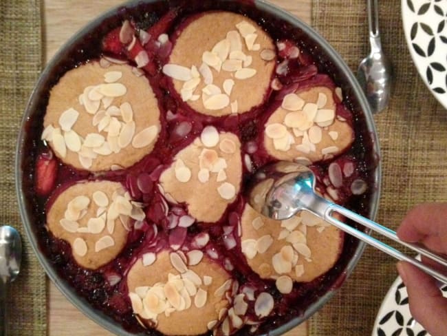Fruits rouges, double crème de la Gruyère et meringue : recette Fruits ...