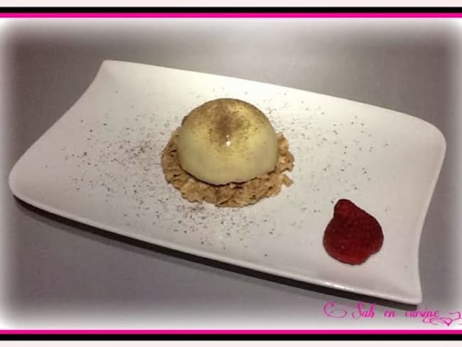 Dôme chocolat blanc, mousse fruit rouges, cœur meringué sur ...