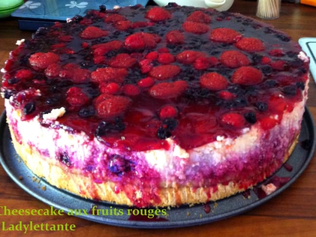 Cheesecake aux Fruits Rouges - Recette par Le Petit Monde de Ladylettante