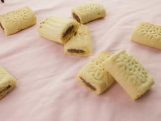 boussou la tmessou le fameux gâteau Algérien qui fond instantanément ...