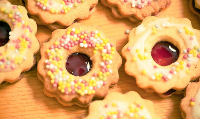 Toutes nos plus belles recettes de bredele d'Alsace pour une fin d ...