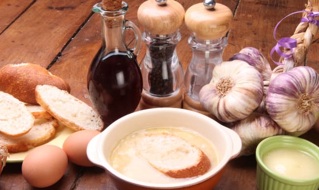 Les meilleures recettes de tourin traditionnel à l'ail, à l'oignon ou à ...