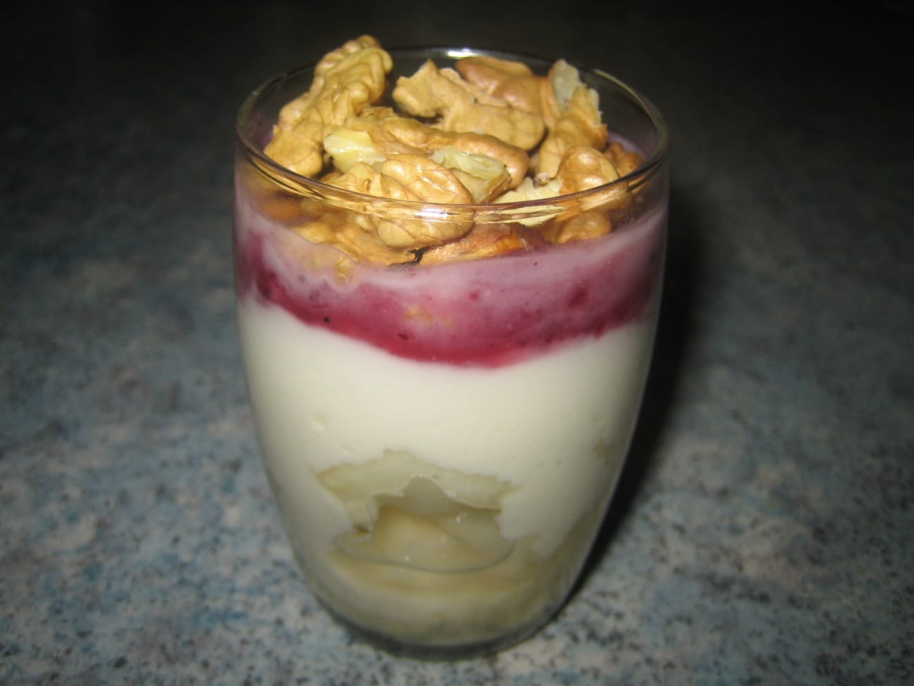 verrine express poir-noix-miel-coulis de fruits rouges : recette ...