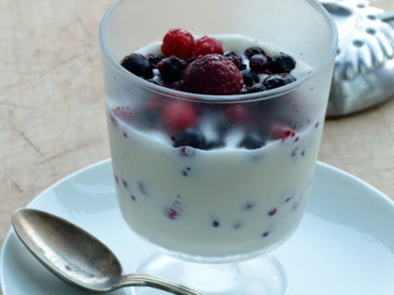 Coupe glacée Mascarpone et Fruits rouges : recette Coupe glacée ...