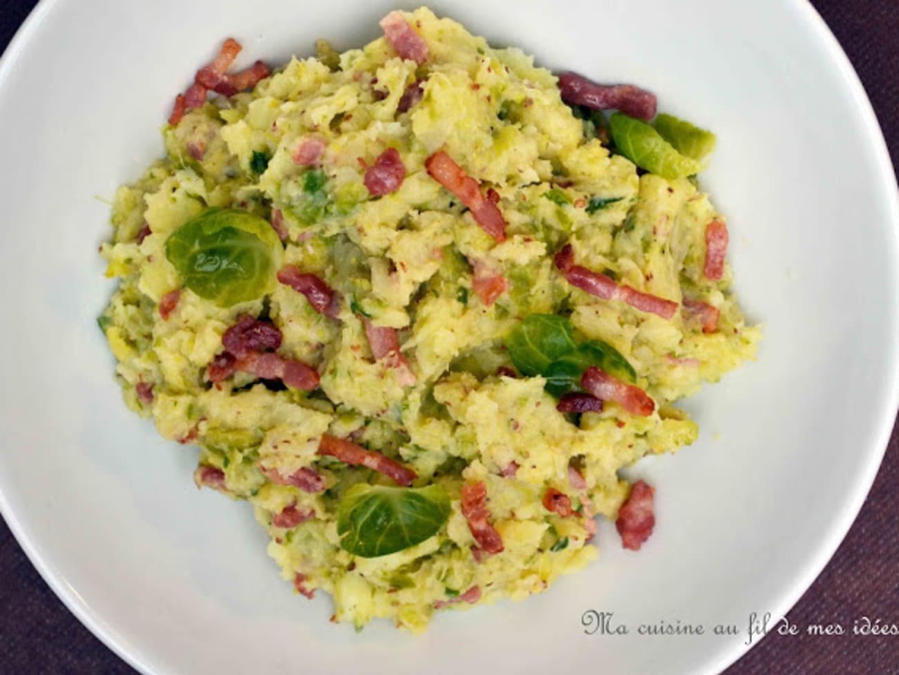 Stoemp aux choux de Bruxelles, aux lardons et à la moutarde : recette ...