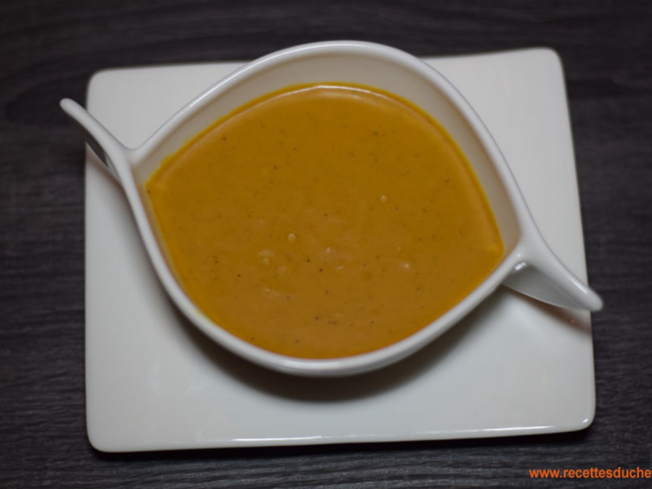 Velouté de courge butternut au curry et lait de coco : recette Velouté ...