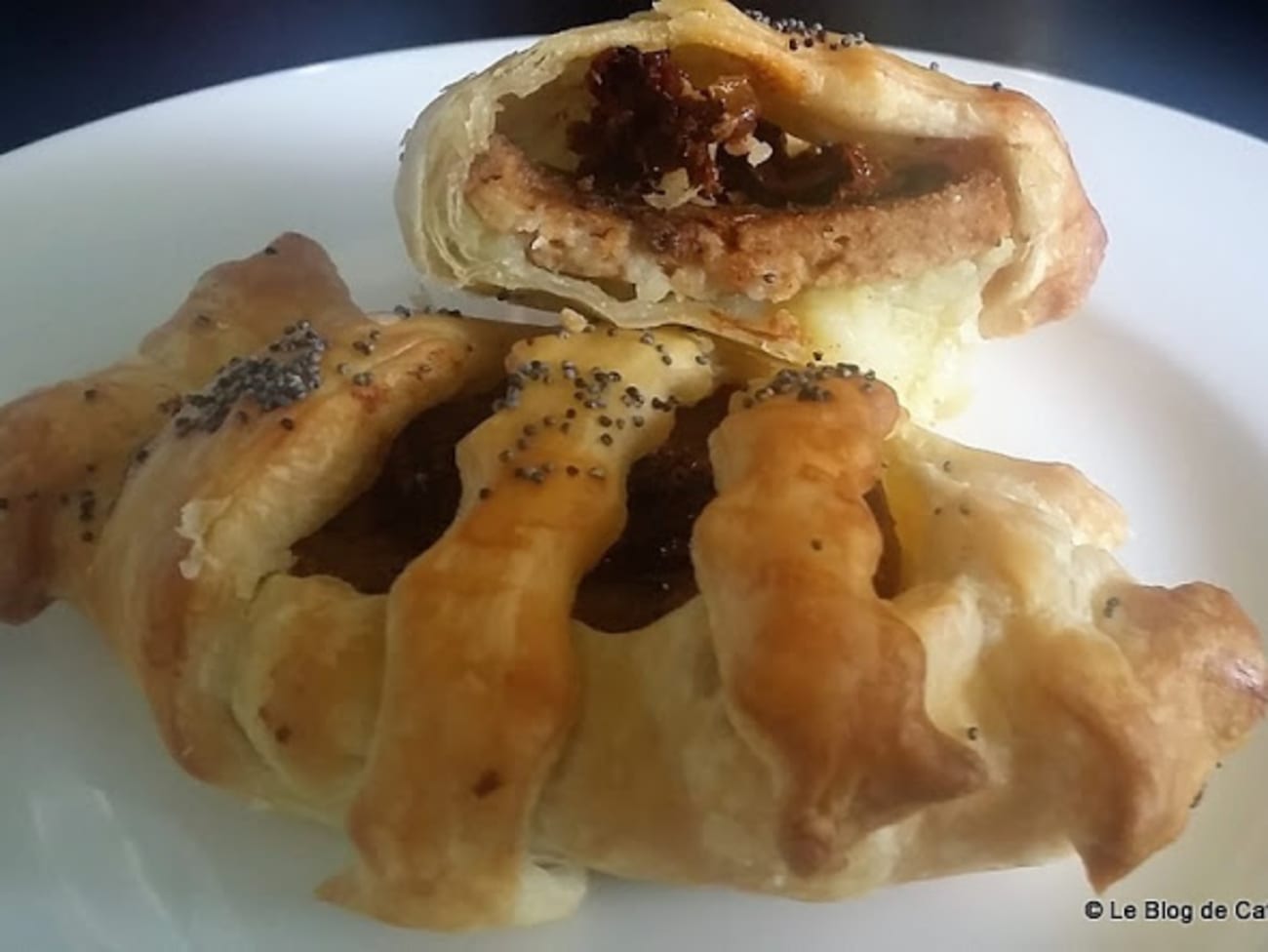 Feuilletés truffés au Melsat grillé : recette Feuilletés truffés au ...