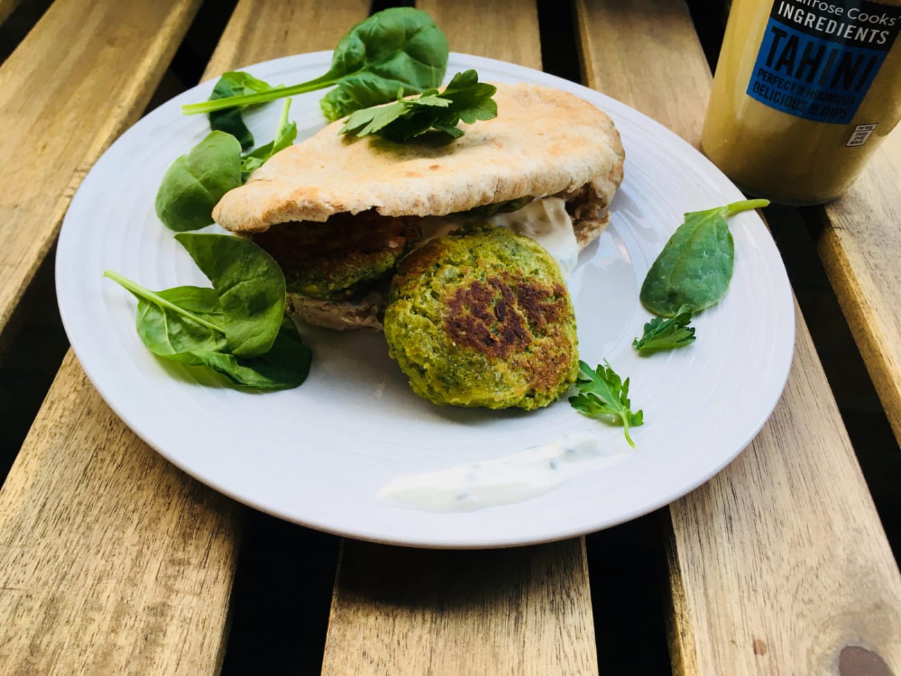 Falafels express aux épinards et sauce au yaourt et tahin : recette ...