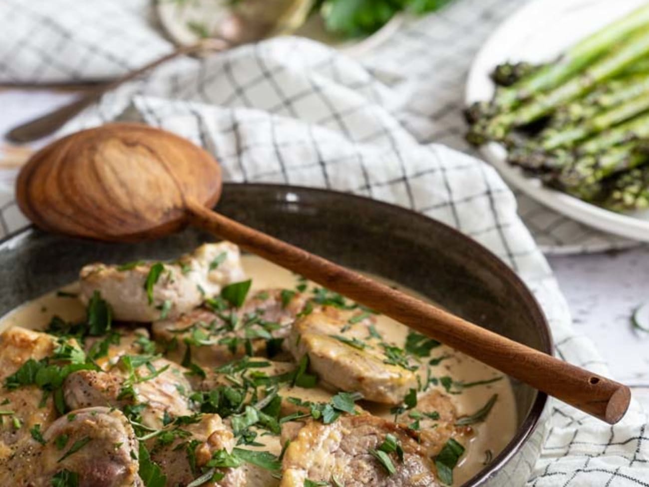 Filet mignon sauce moutarde à la crème : recette Filet mignon sauce ...