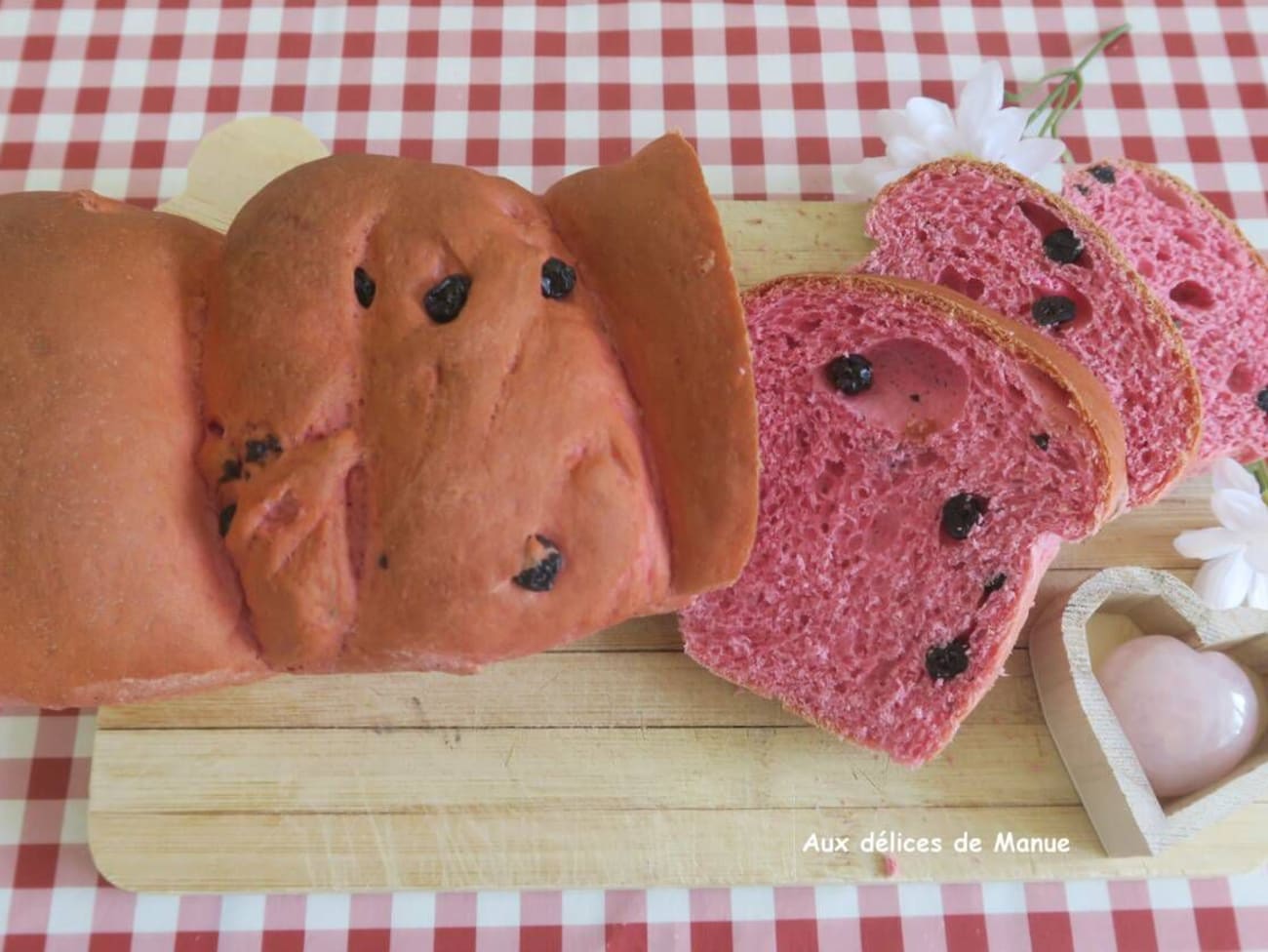 Pain de mie brioché aux myrtilles pour octobre rose : recette Pain de ...