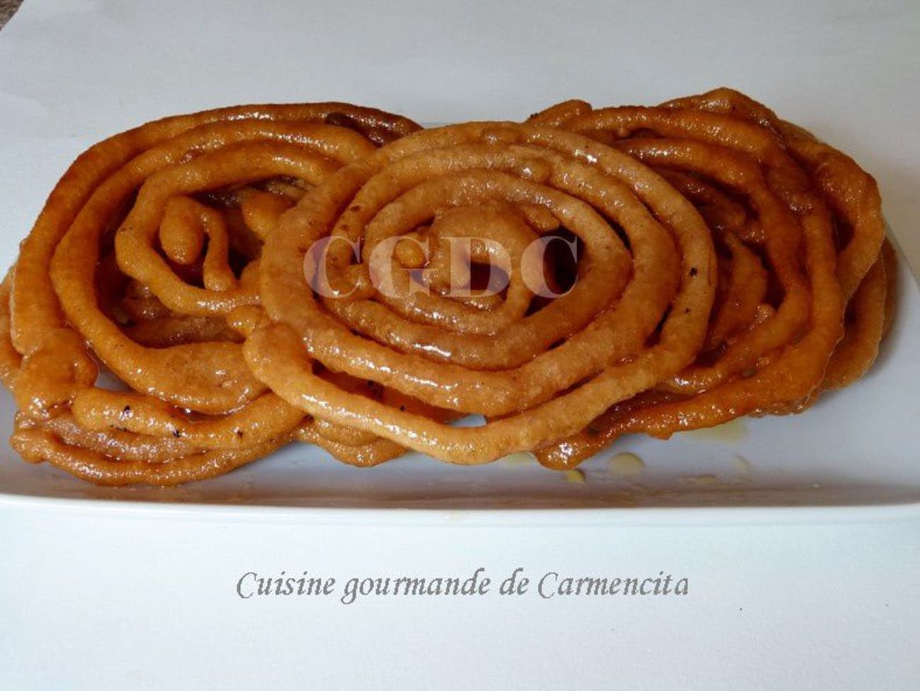 Zlabias : des gâteaux au miel marocains : recette Zlabias