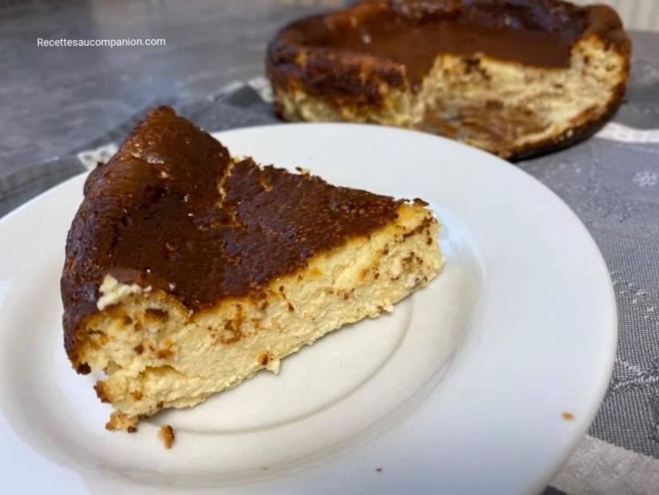 Cheesecake basque ou gâteau brûlé : recette Cheesecake basque
