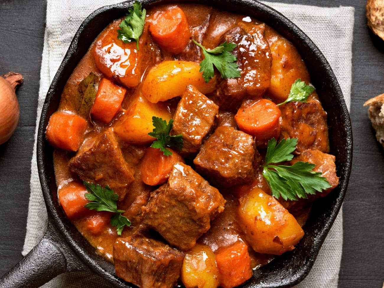 Boeuf Mafé : un plat traditionnel de la cuisine sénégalaise : recette ...