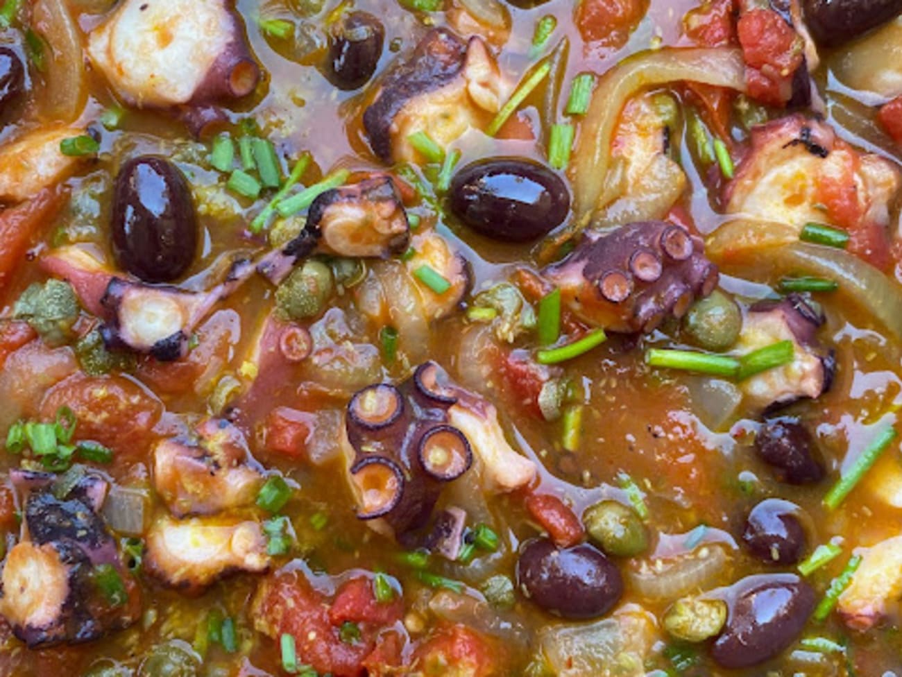 Un poulpe bien méditerranéen super simple et rapide à faire : recette ...