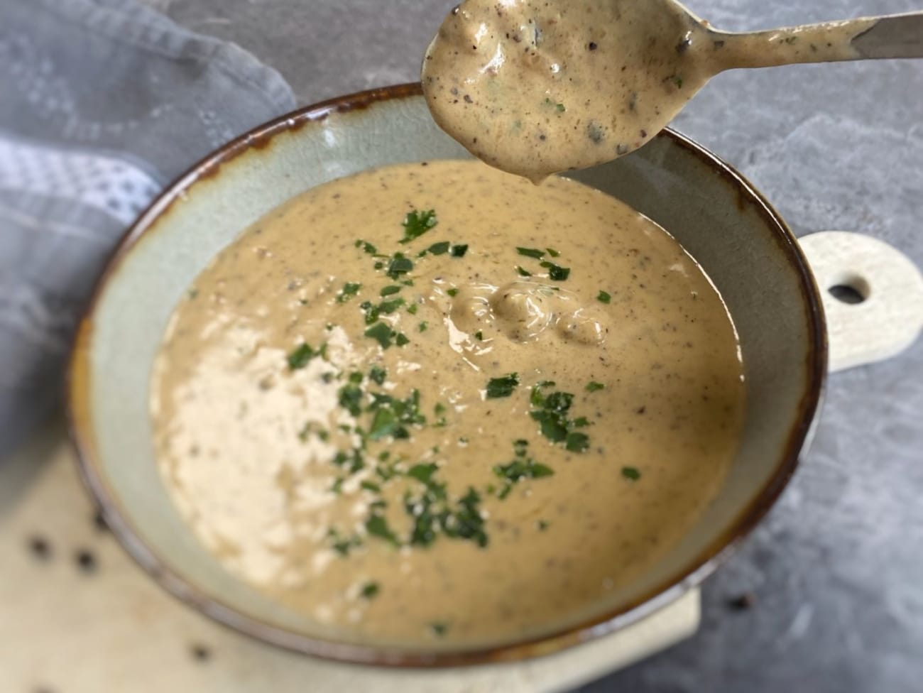 Sept recettes faciles et délicieuses de sauces chaudes pour sublimer ...