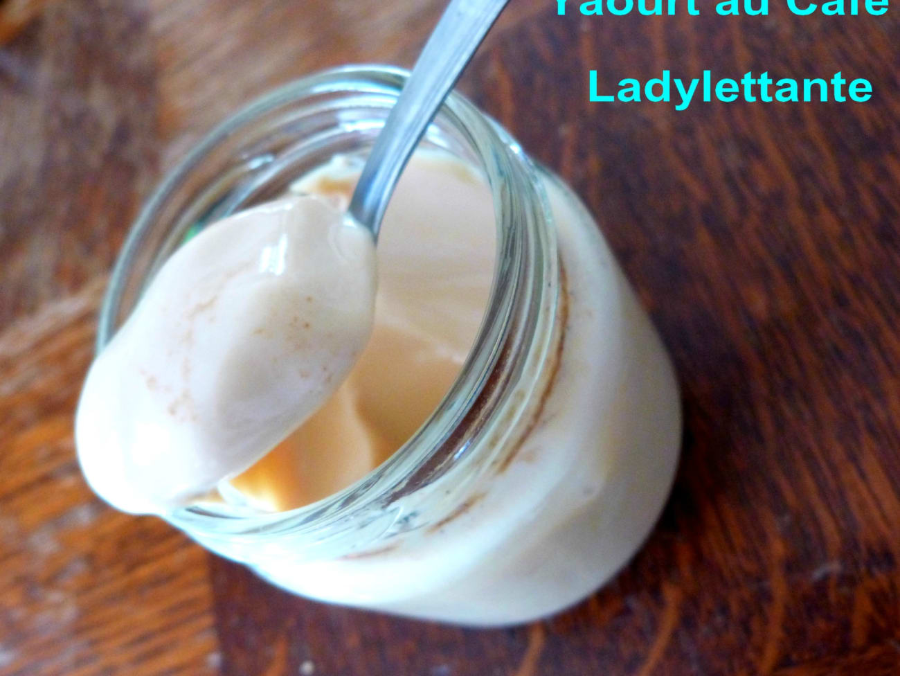 Délicieux yaourt au café - Recette par Le Petit Monde de Ladylettante