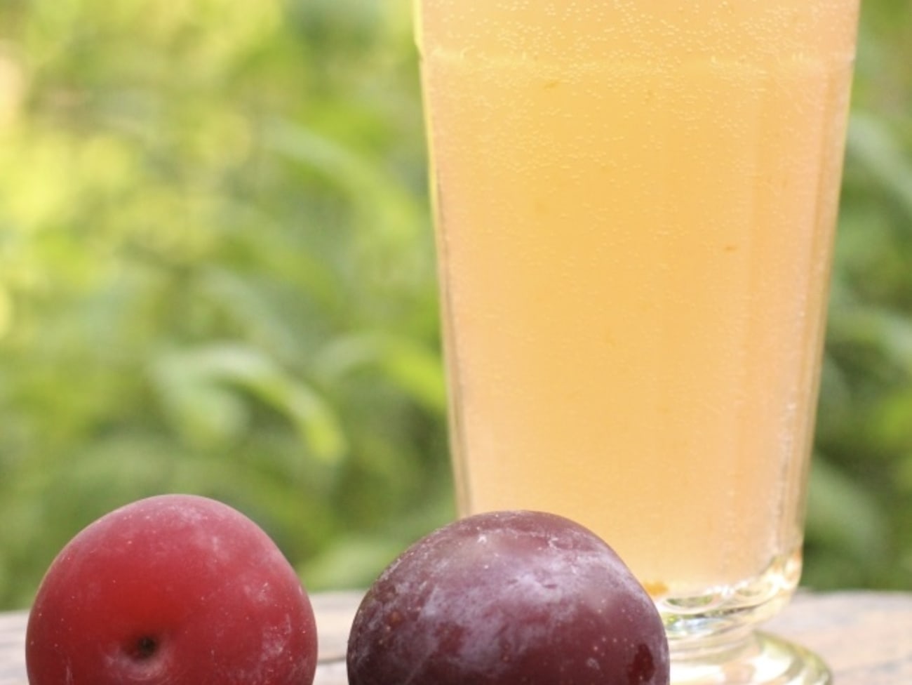 Soda à la prune, une boisson de fin d'été ! : recette Soda à la prune