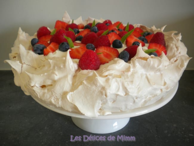 Pavlova aux fruits rouges - Recette par Mimm