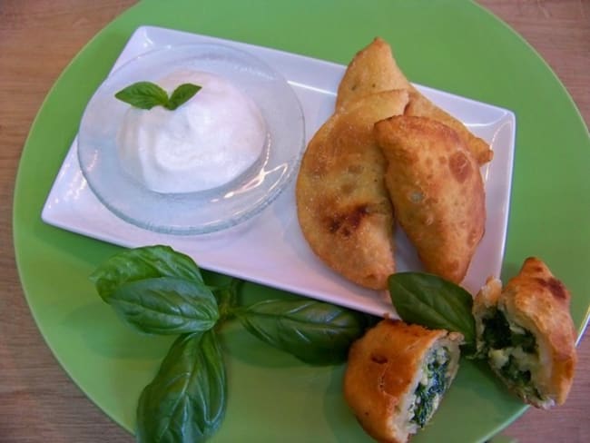 Barbajuans de Menton aux blettes et citron confit et son espuma de ...