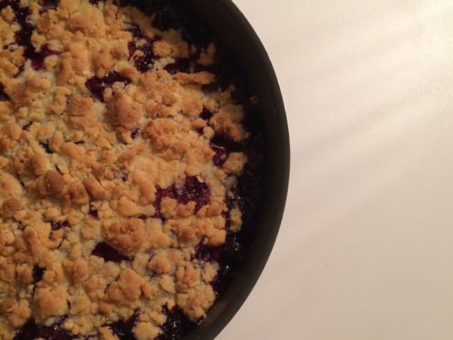 Crumble aux fruits rouges - Recette par Gourmiland