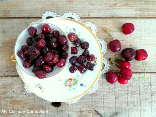 Cerises confites maison - Recette par My Culinary Curriculum