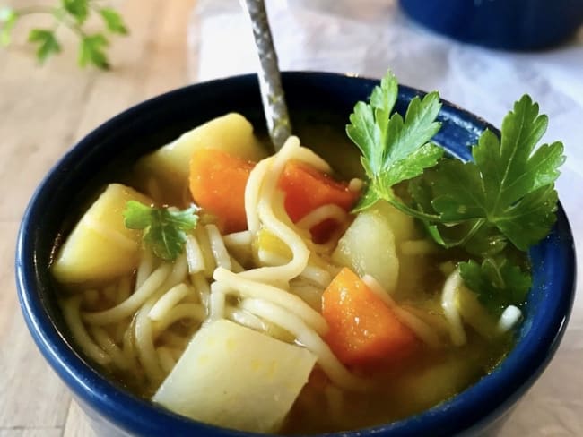 Soupe de légumes aux vermicelles - Recette par Graine de faim kely