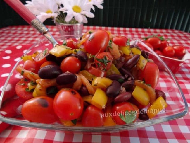 Salade tiède de haricots rouges aux tomates, poivron et truite fumée ...