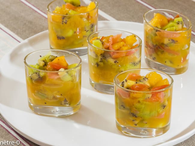 Verrine kiwis, oranges, mangue et truite fumée - Recette par kilometre-0