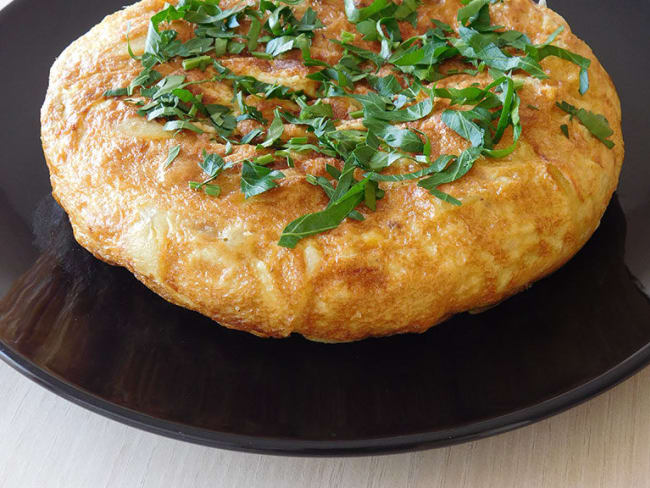 La Tortilla De Patatas Espagnole Une Délicieuse Omelette De Pommes De