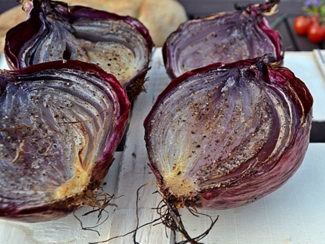 Oignons rouge grillés, fondants pour l'apéritif - Recette par Isabelle
