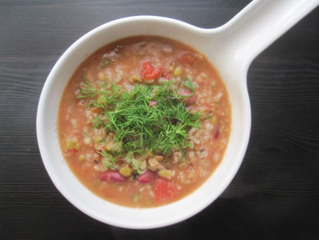 Soupe irakienne aux légumineuses (haricots rouges, lentilles corail ...