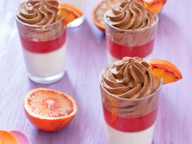 Verrines d'orange sanguine : panna cotta, gelée et chantilly au ...