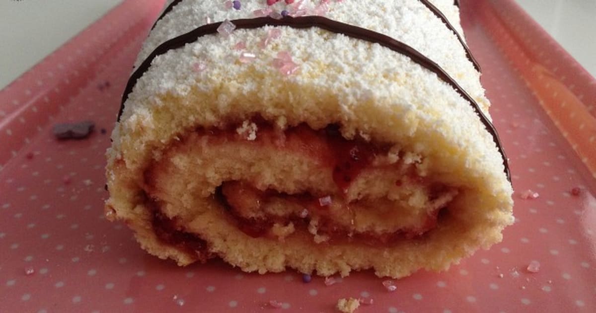 Biscuit roulé à la confiture : recette Biscuit roulé à la confiture