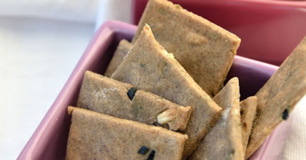 Crackers maison de sarrasin aux graines de lin ou aux algues (sans ...
