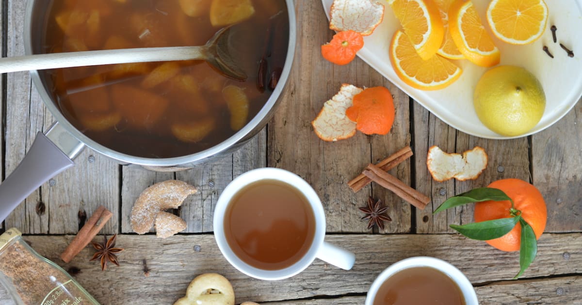 Vin chaud au vin blanc orange et miel - Recette par Laet's bake it