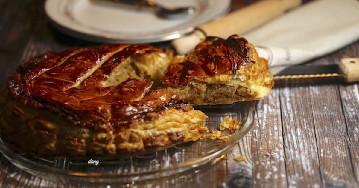 Pithiviers à la crème de noisettes - Recette par épicétout