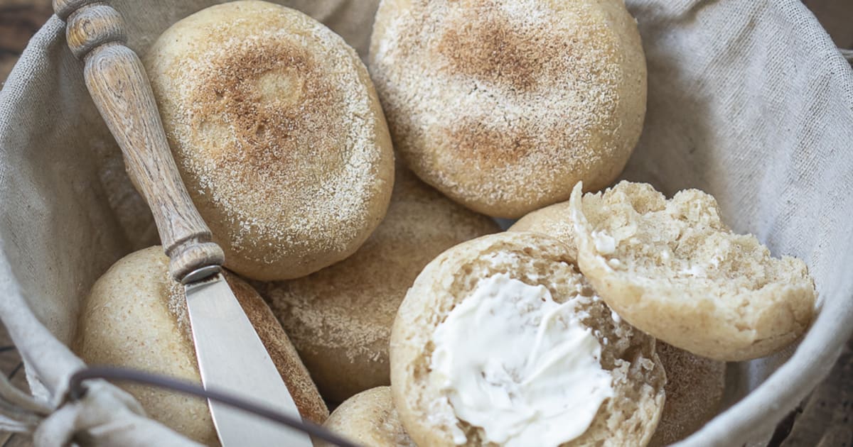 English muffins 100% levain - Recette par Flobonneschoses