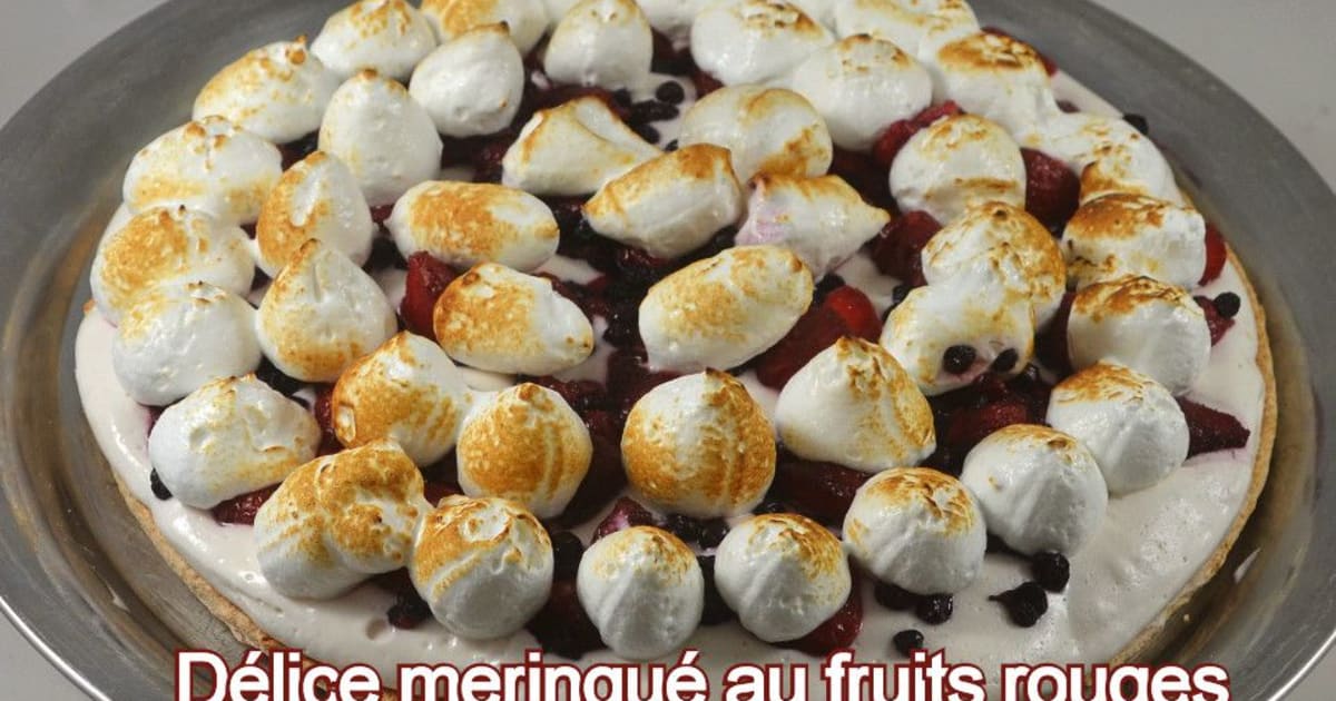 Délice meringué aux fruits rouges - Recette par shukarcooking