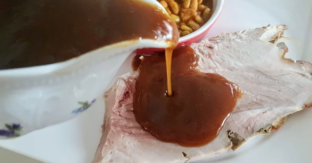 Comment réaliser une sauce avec le jus de cuisson (sucs) de la viande ...