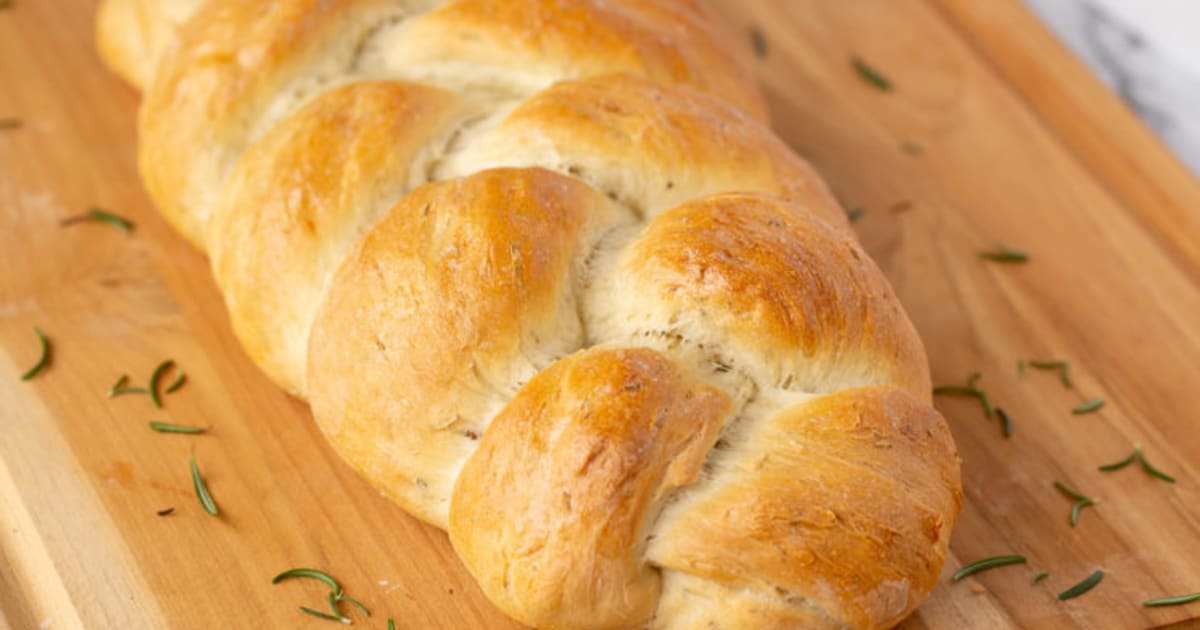 Pain au romarin : recette Pain au romarin