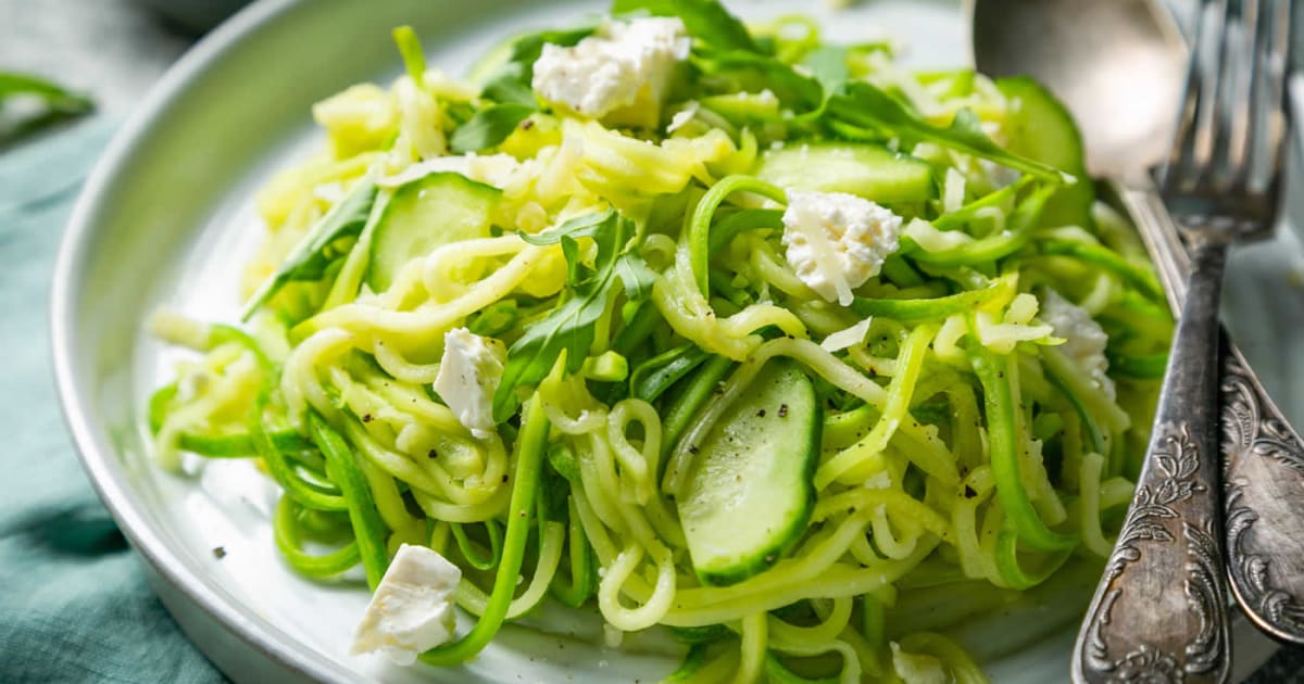 Salade de courgettes concombre et fromage - Recette par Recette Thermomix