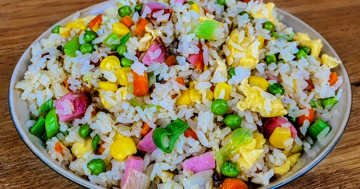 Riz cantonais comme au restaurant asiatique - Recette par Marc Winer