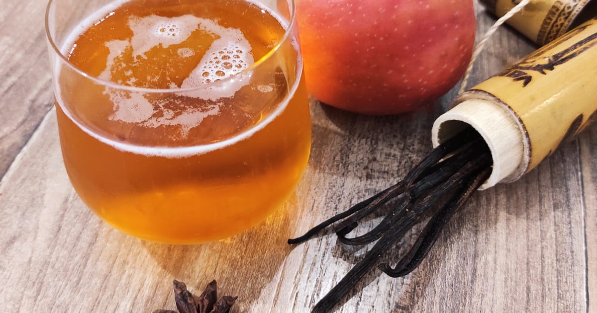 Cidre chaud de Noël fait maison - Recette par Popotte